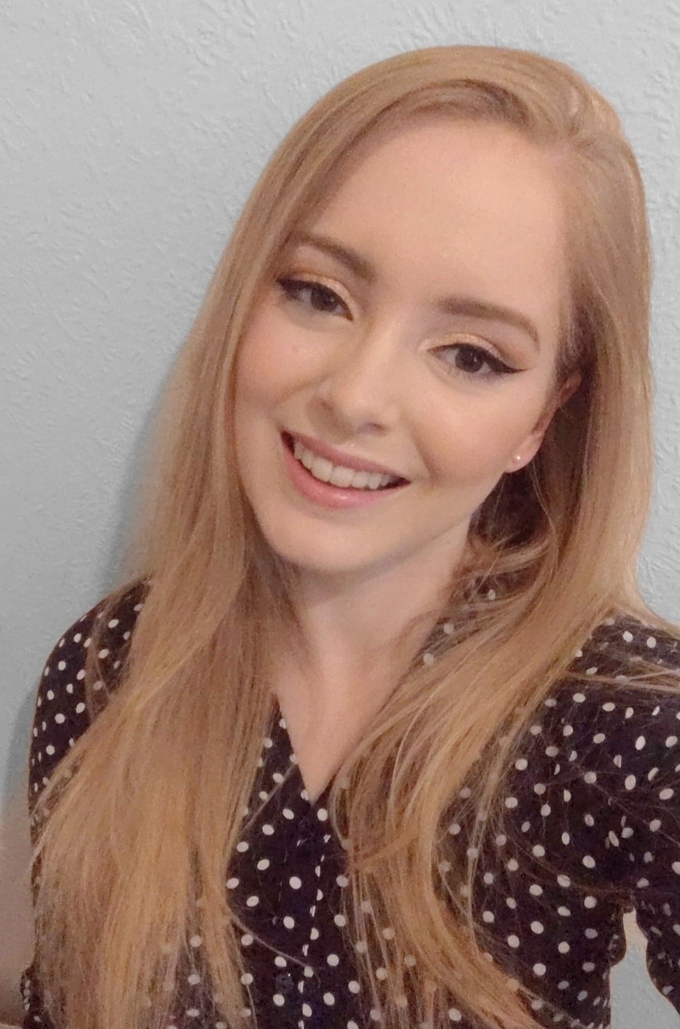 Hollie Carter – Harris: Depth, Shape and Layout